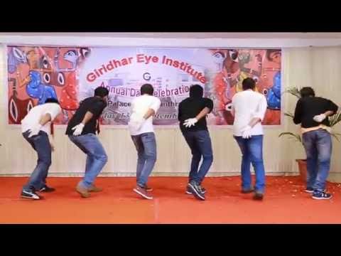 Funny dance - Aayiram kannumai by Team Veyil of GEI