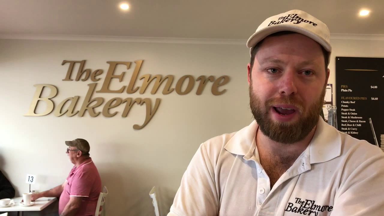 Travis, Elmore Bakery - What he reckons on theme Connecting! - YouTube