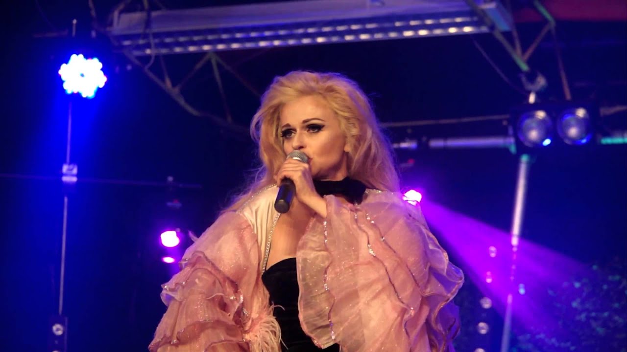 sandy sims à Lessines - comme disait mistinguett - YouTube