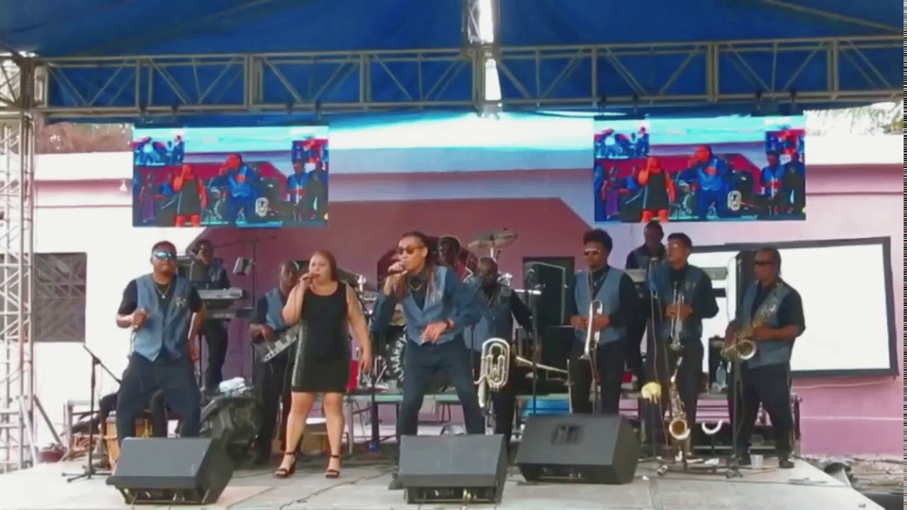 Kes - Hello Cover Live Band by Gilharry 7 Back Yard Party - YouTube