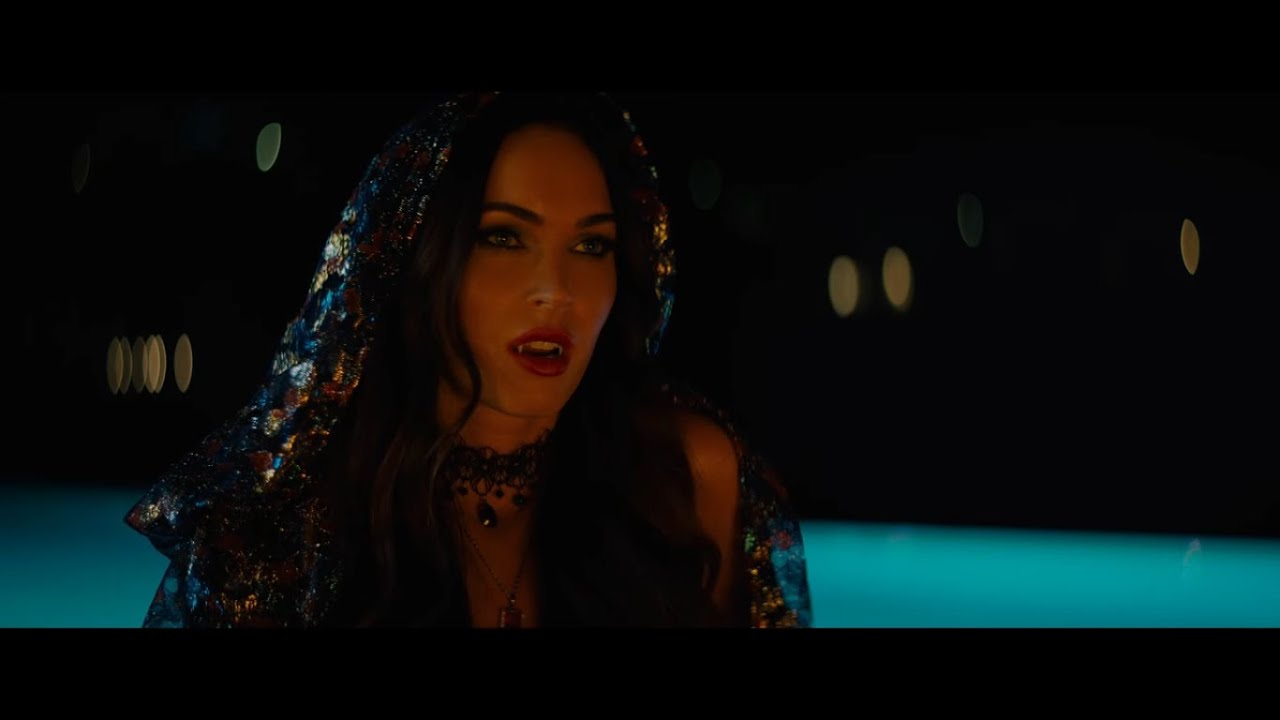 Megan FOX - Night Teeth (2021) | Grace - The Vampire Boss - YouTube