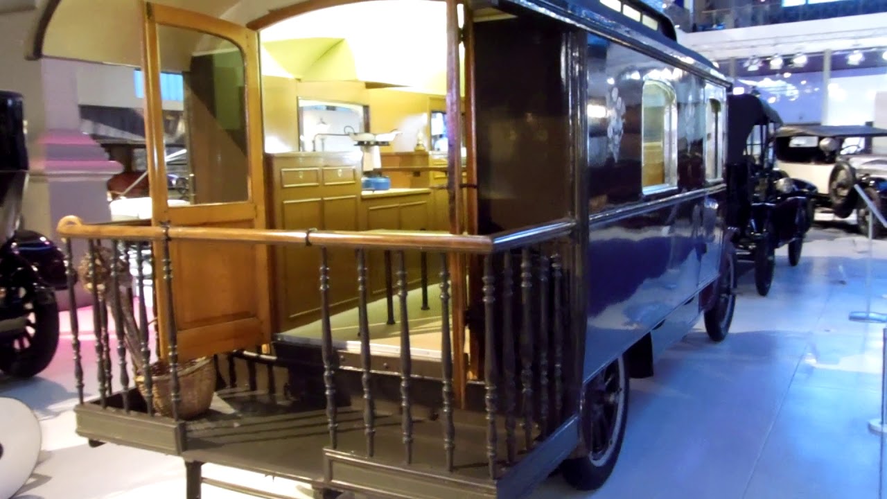 Motorhome Ford Model TT that Looks like a Railcar 180 Degrees Walk ...
