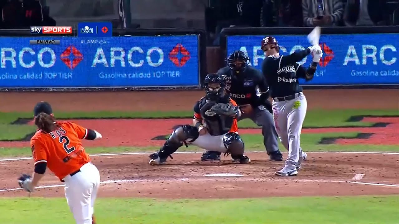 Doble de Alexis Wilson trae nuestra primera carrera. - YouTube