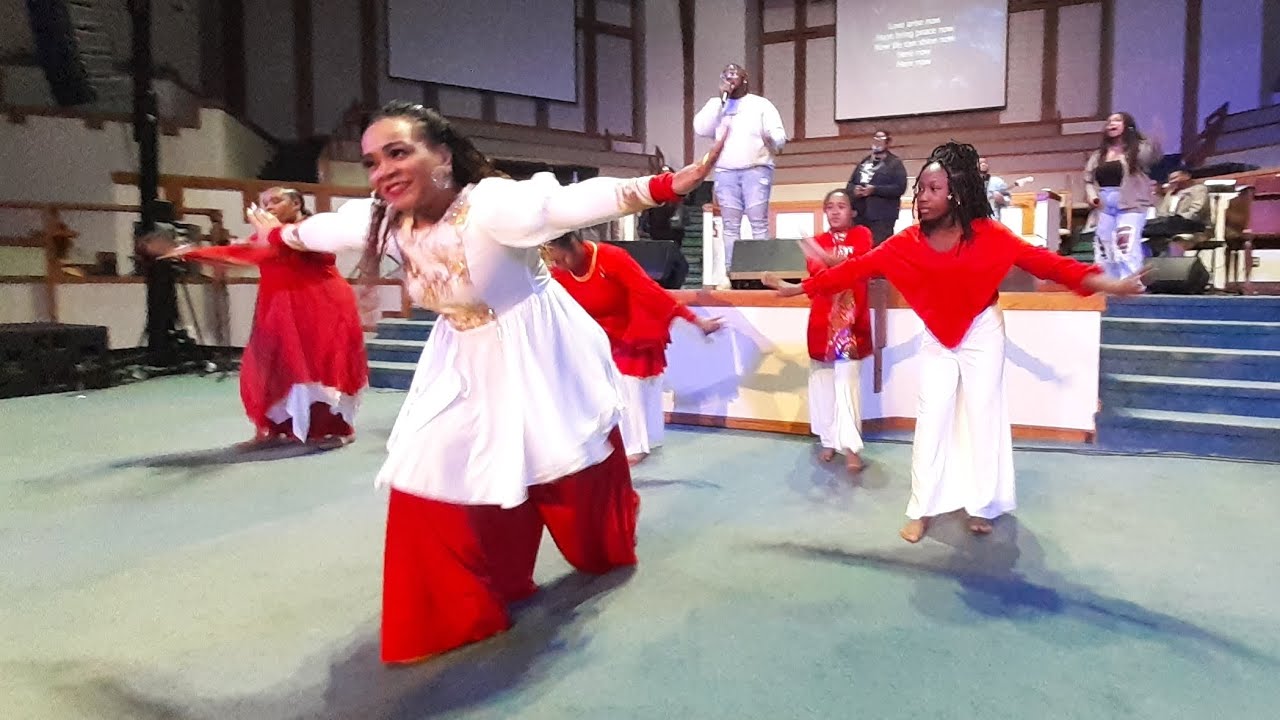 Victorious by Crossworship// Praise Dance// TSNBC Worship Service - YouTube