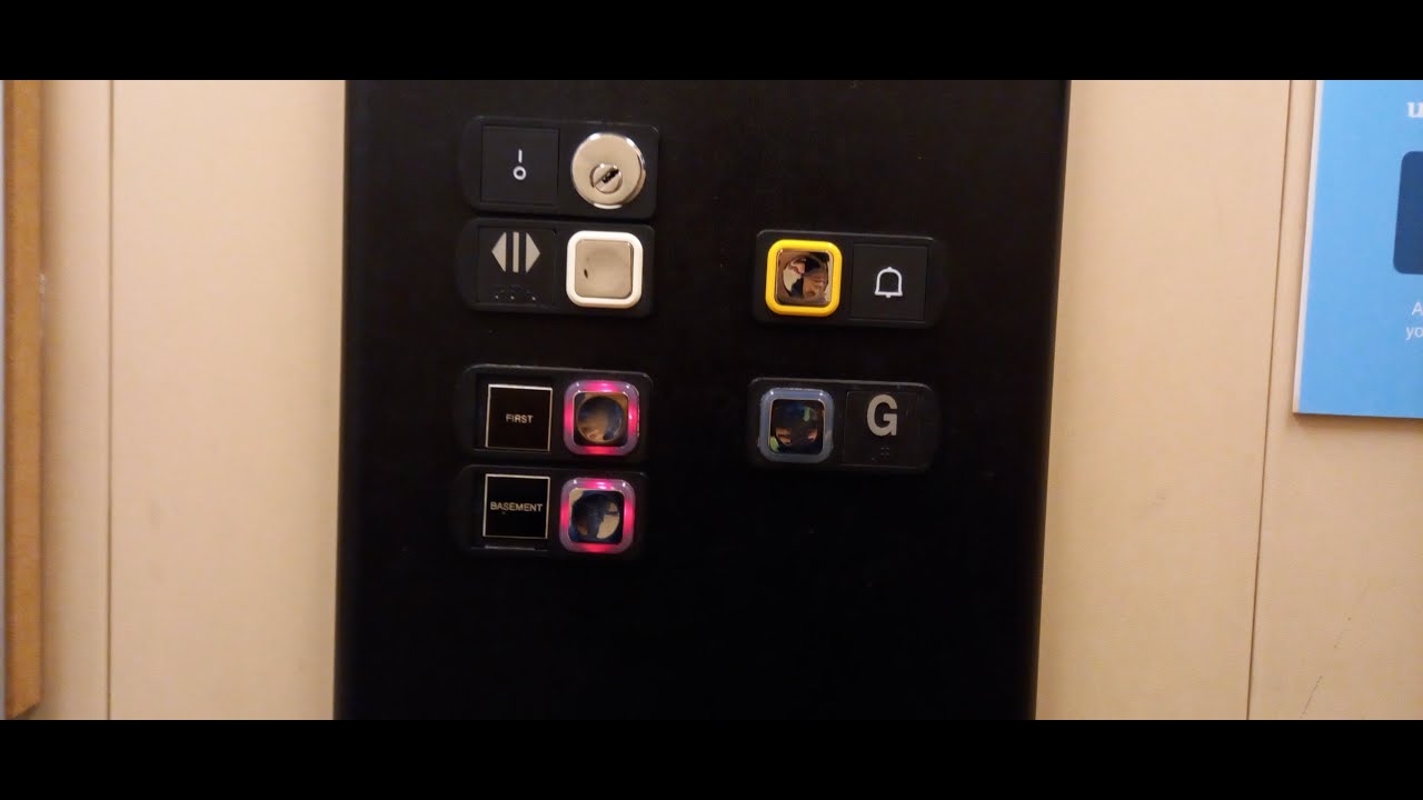 Epic!! 1996 Otis Express Evans lift at Waterstones in Bath - YouTube