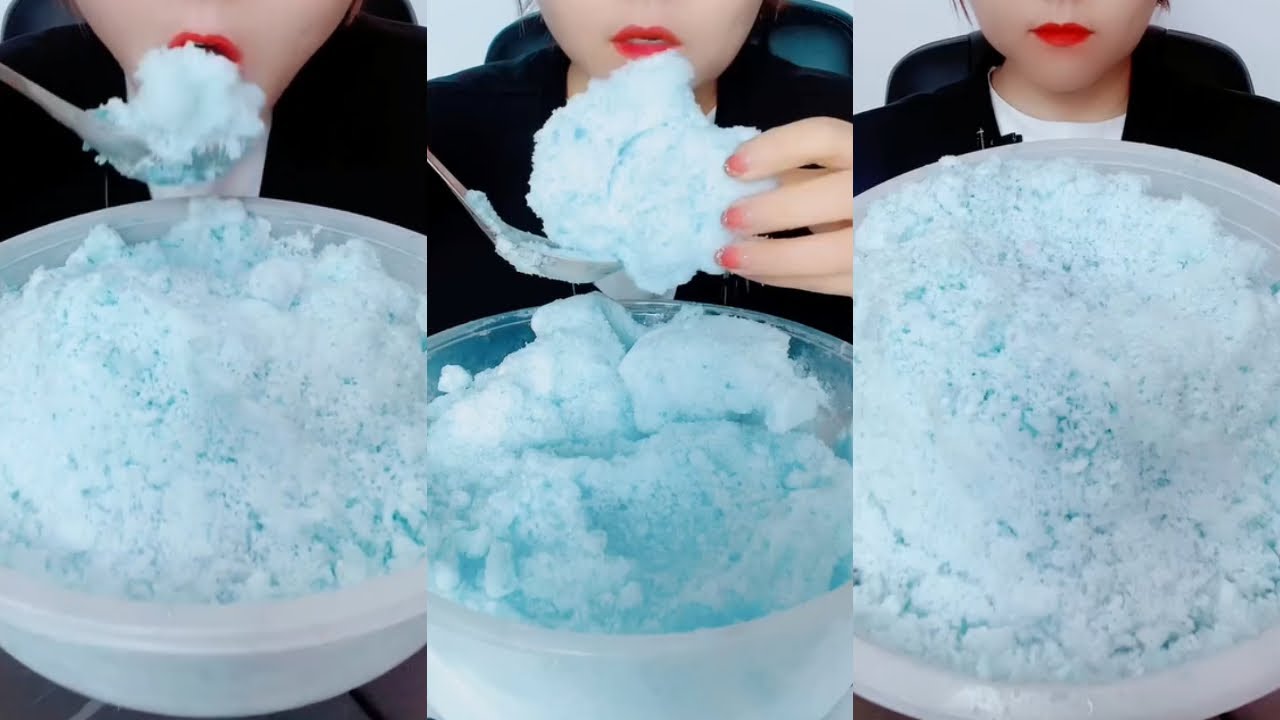 ASMR Freezer Fluffy Ice Powdery Ice Eating ASMR Ice Eating Sound 🧊吃冰 ...