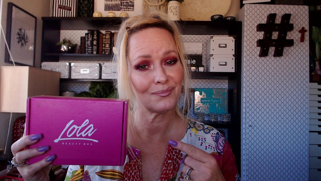 Lola Box Un-boxing with Martha, Bertha? or was It Francis??? And A ...
