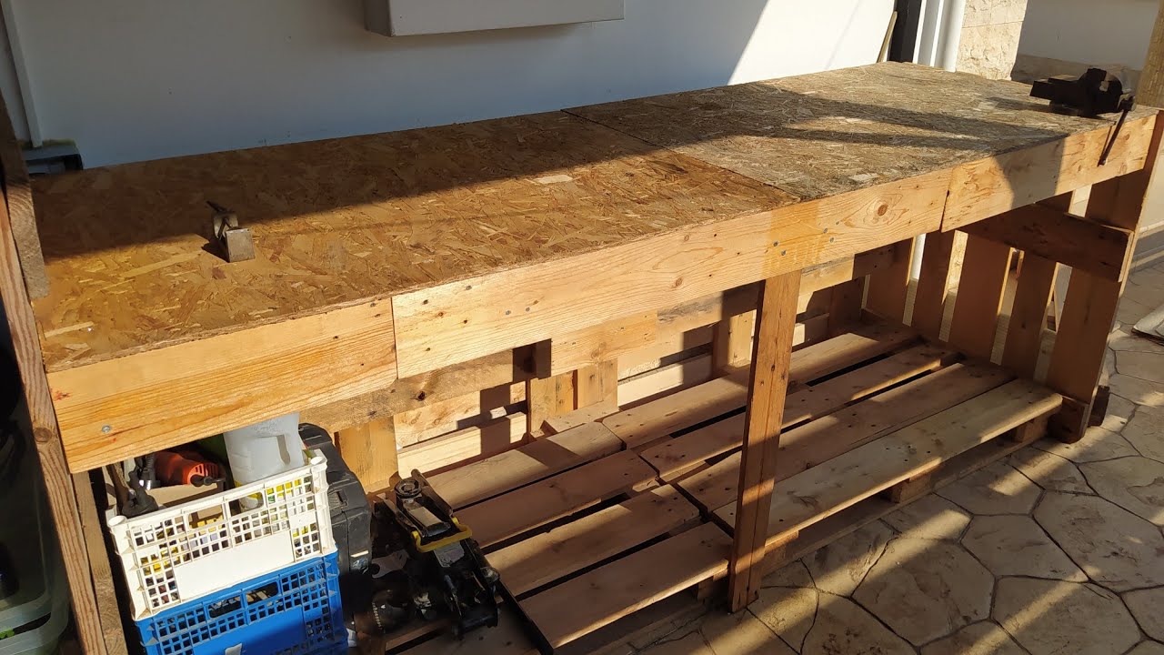 Workbench from pallets. DIY quick and easy. - YouTube