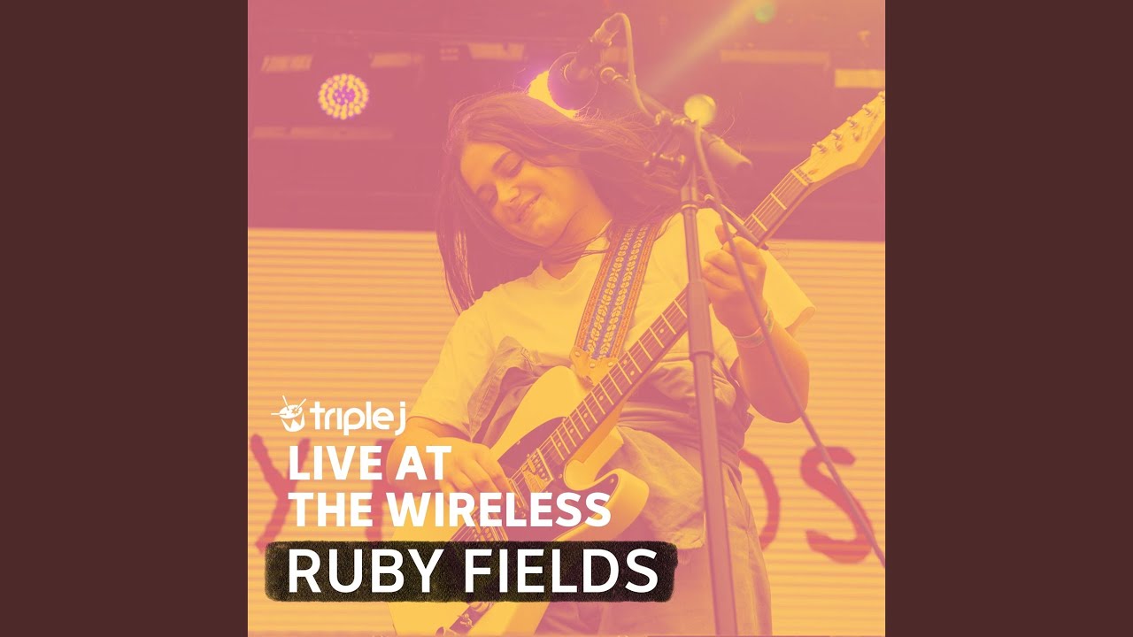 Dinosaurs (Triple J Live at the Wireless) - YouTube