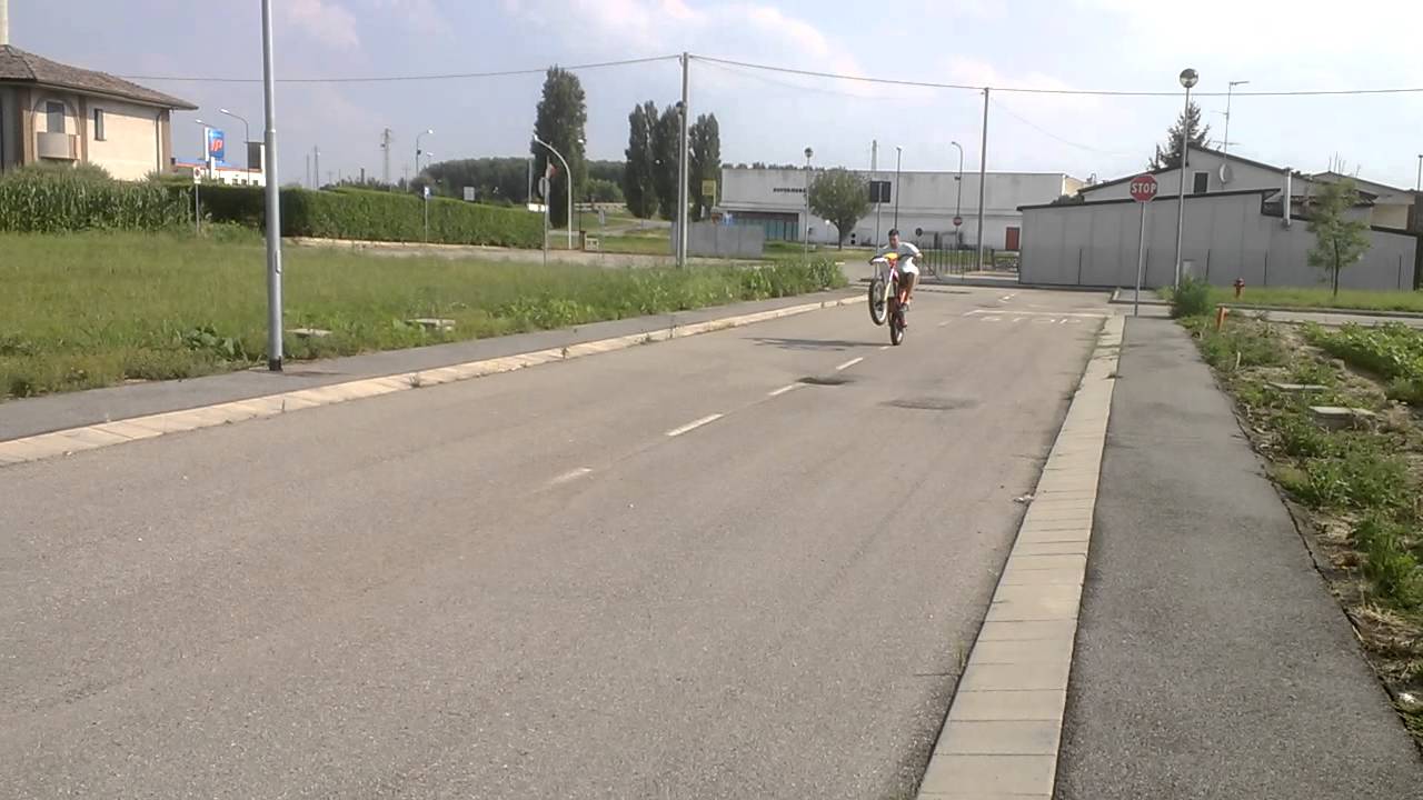 FANTIC MOTOR MIK 26 POLINI 80CC - YouTube