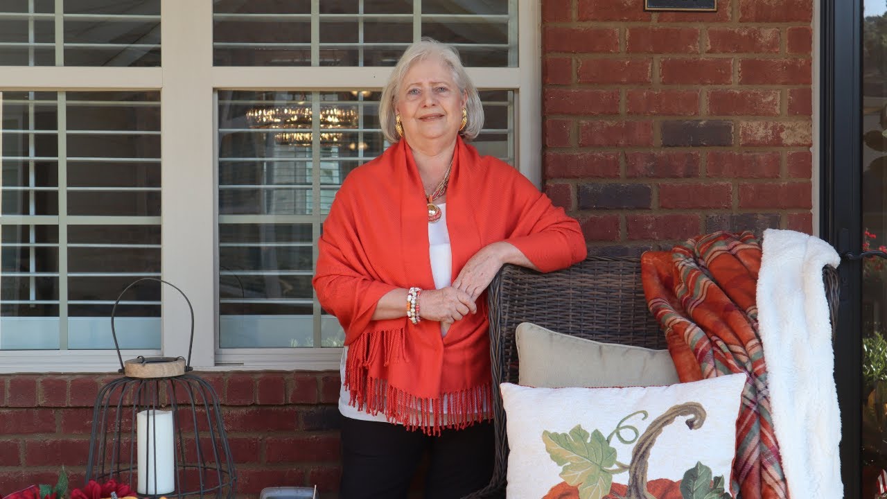 Fall Decor + Real Estate Market Update - YouTube