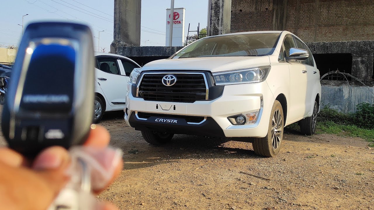 Innova Crysta 2024 ️ Price & Features | 2024 Toyota Innova Crysta ZX ...