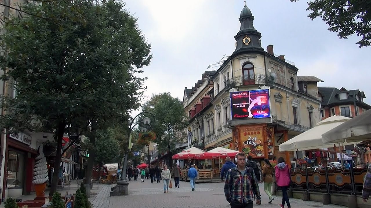 Extended: Krupowki street / Krupówki, Zakopane, Poland / Polska - YouTube