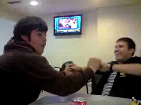 Alexx y David en la bolera XDD - YouTube