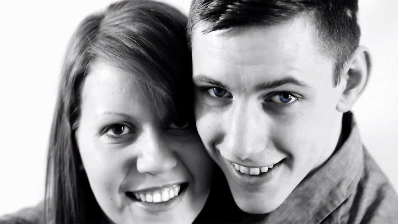 Laura,Anthony,Layla's PhotoShoot 2013. - YouTube