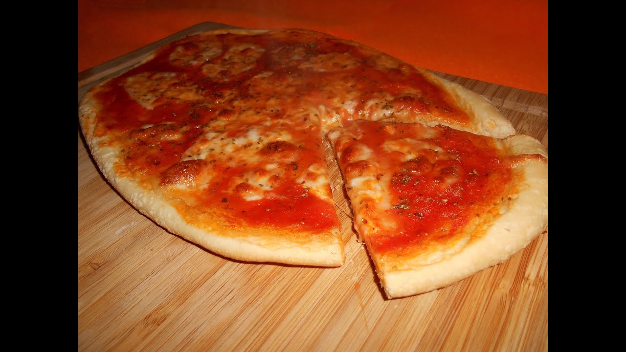 Receta 26: Pizza de tomate y mozzarella - YouTube