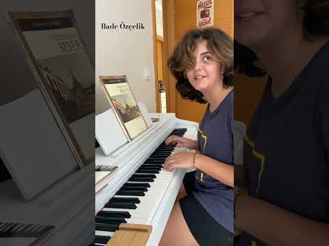 Fikrimin İnce Gülü( Piyano)Bade Özçelik
