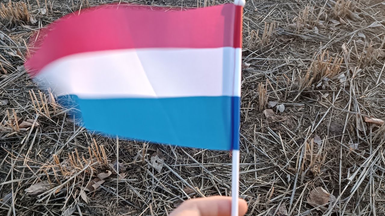 Planting the Dutch flag in the Canadian Prairie for Ongezellig - YouTube