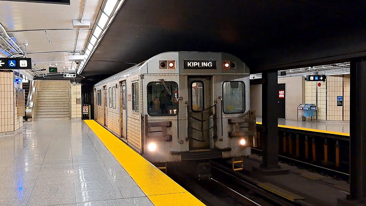 TTC T-1s in action on the line 2 subway | Spadina, Kipling, Old Mill ...