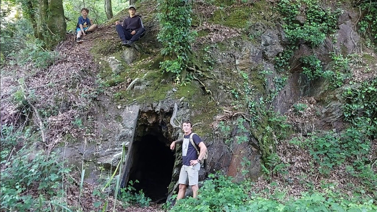 Entering a Hole in a Rock. What's inside ? - YouTube