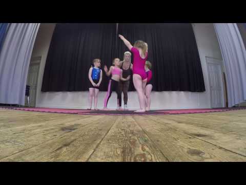 Dance lifts for 5 people - YouTube