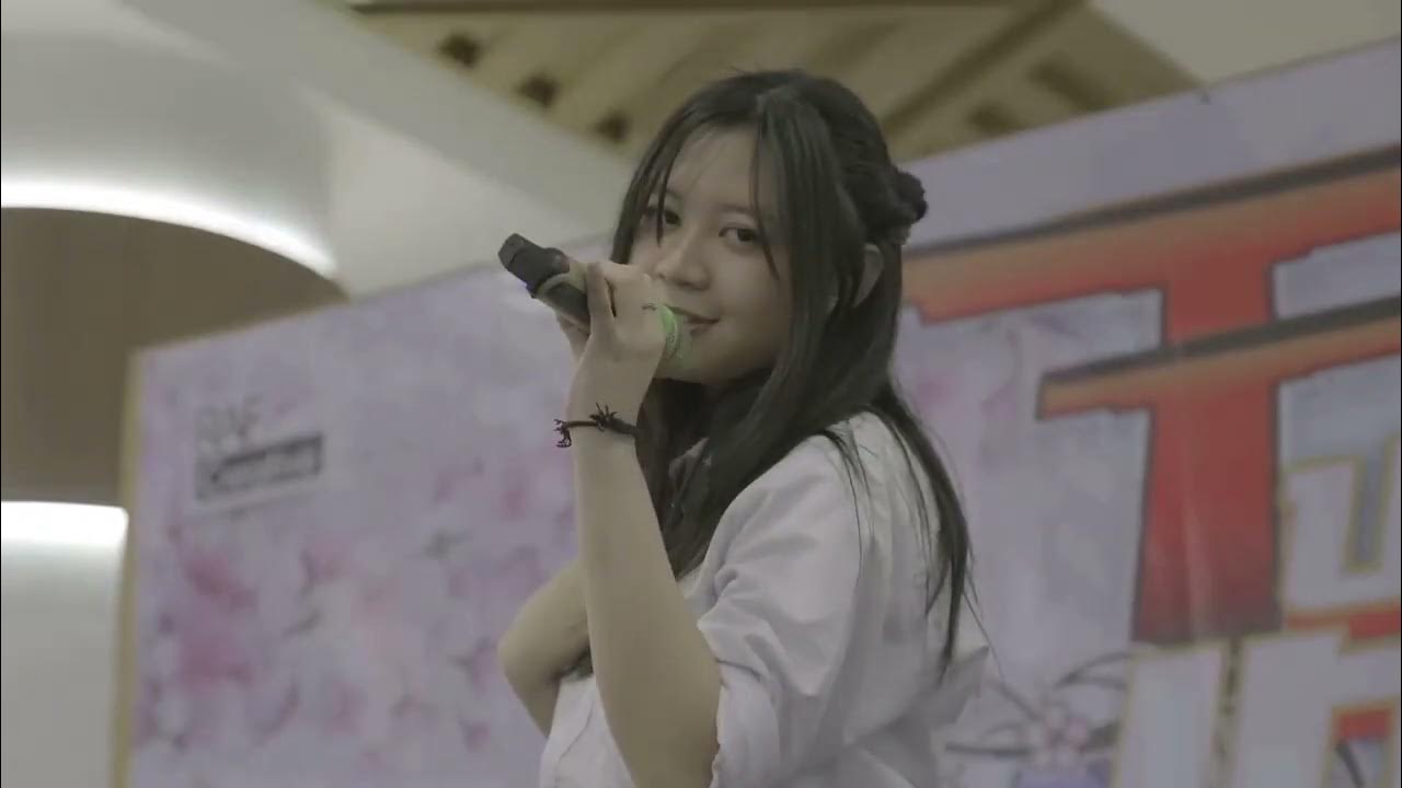 [Moon Nana] First Video to became an Idol - YouTube