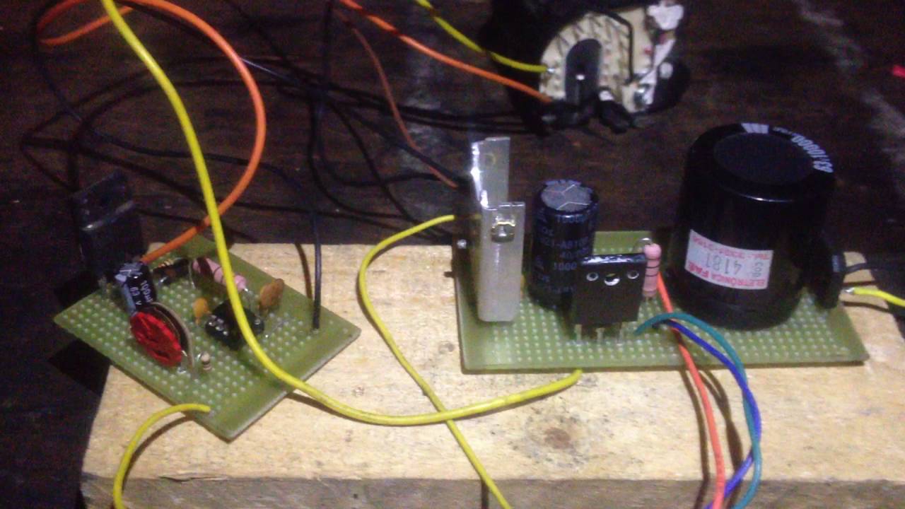 555 Flyback Driver - High Voltage Generator - Test - YouTube