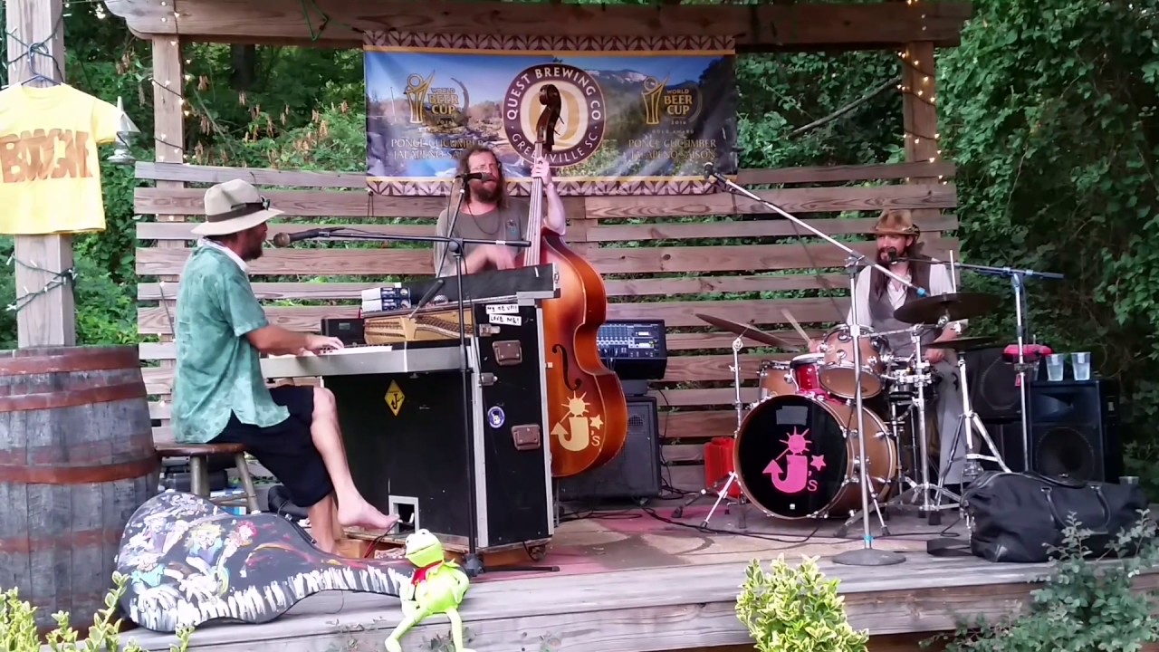 Screaming J's -"Band Van" - YouTube