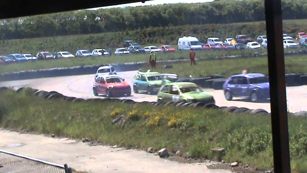 crimond raceway 14th june 2015 race2 - YouTube