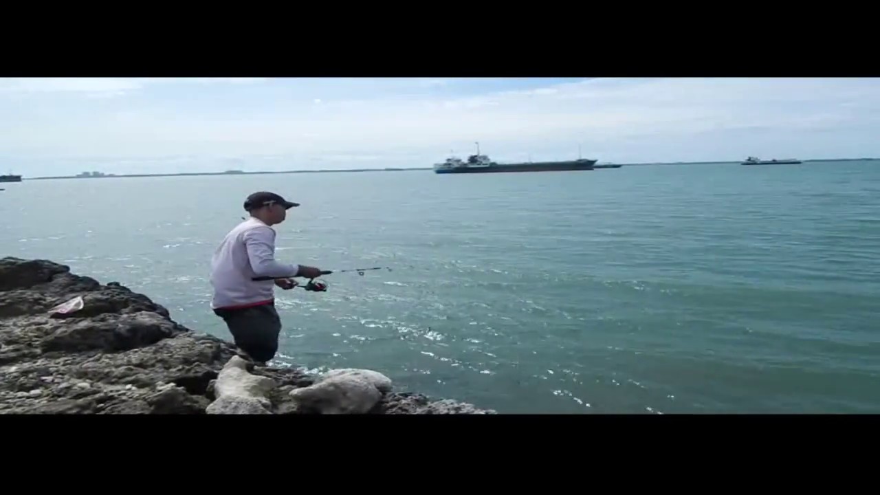 Fishing Cebu: Day of a Thousand Casts - YouTube