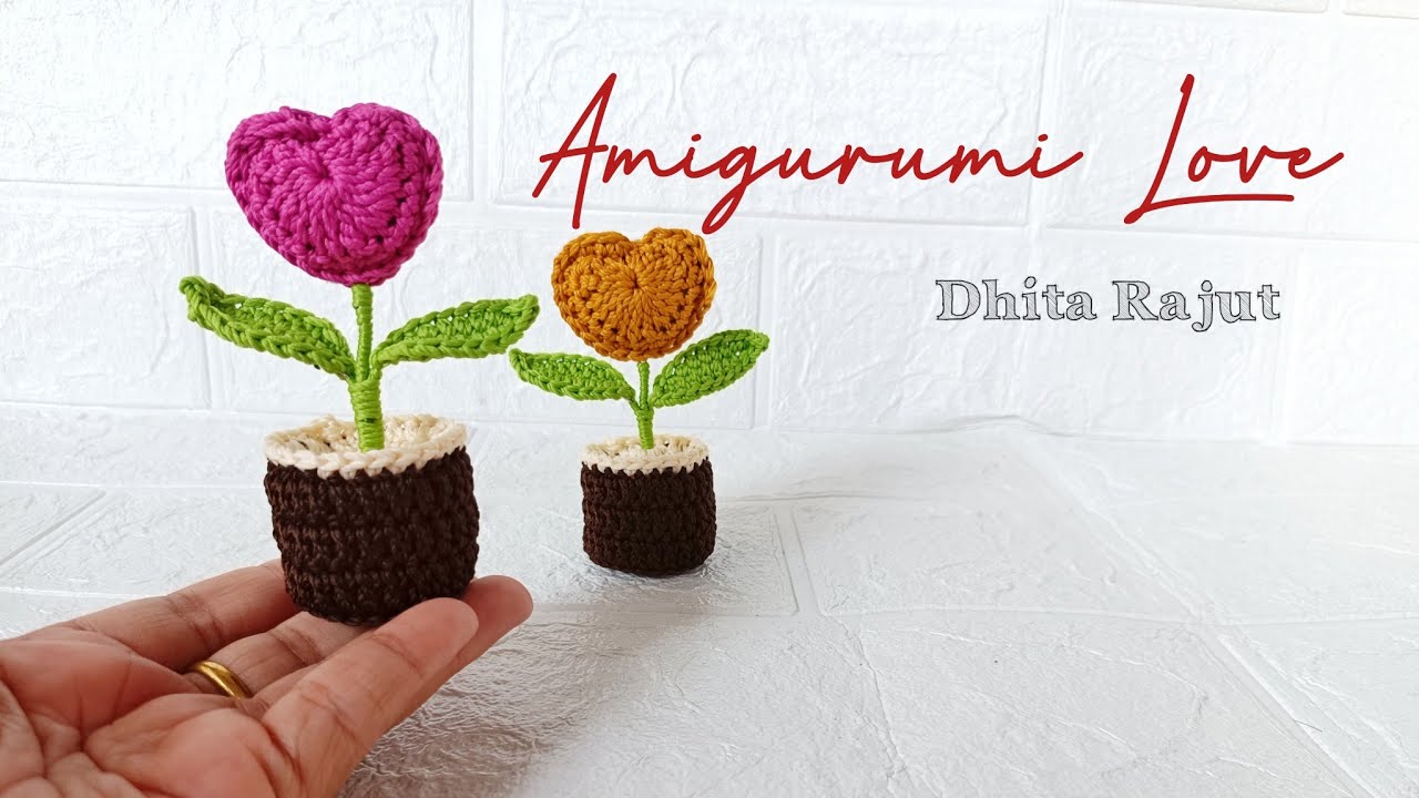 How to make crochet amigurumi love // crochet tutorials - YouTube