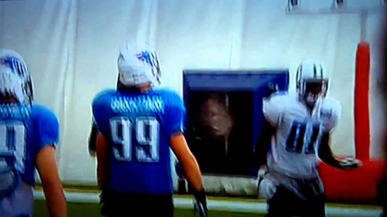 Tennessee Titan LeGarrette Blount punches Eric Bakhtiari - YouTube