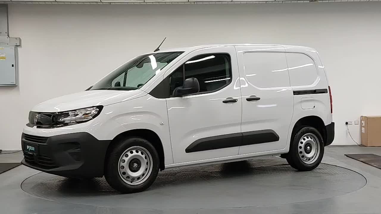 BVZ5570 - Vauxhall Combo Cargo Combo L1H1 Prime 100PS RefId: 533106 ...