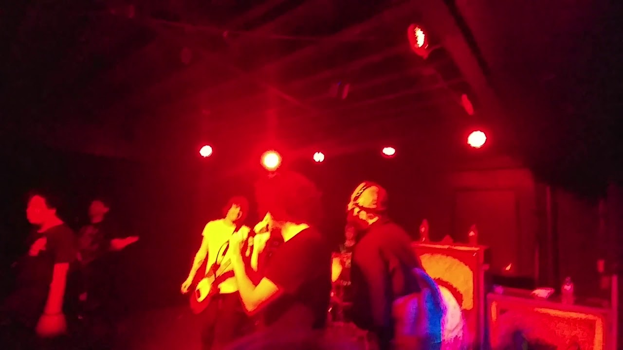 I Set My Friends On Fire - HXC 2-Step/ Crank That - YouTube