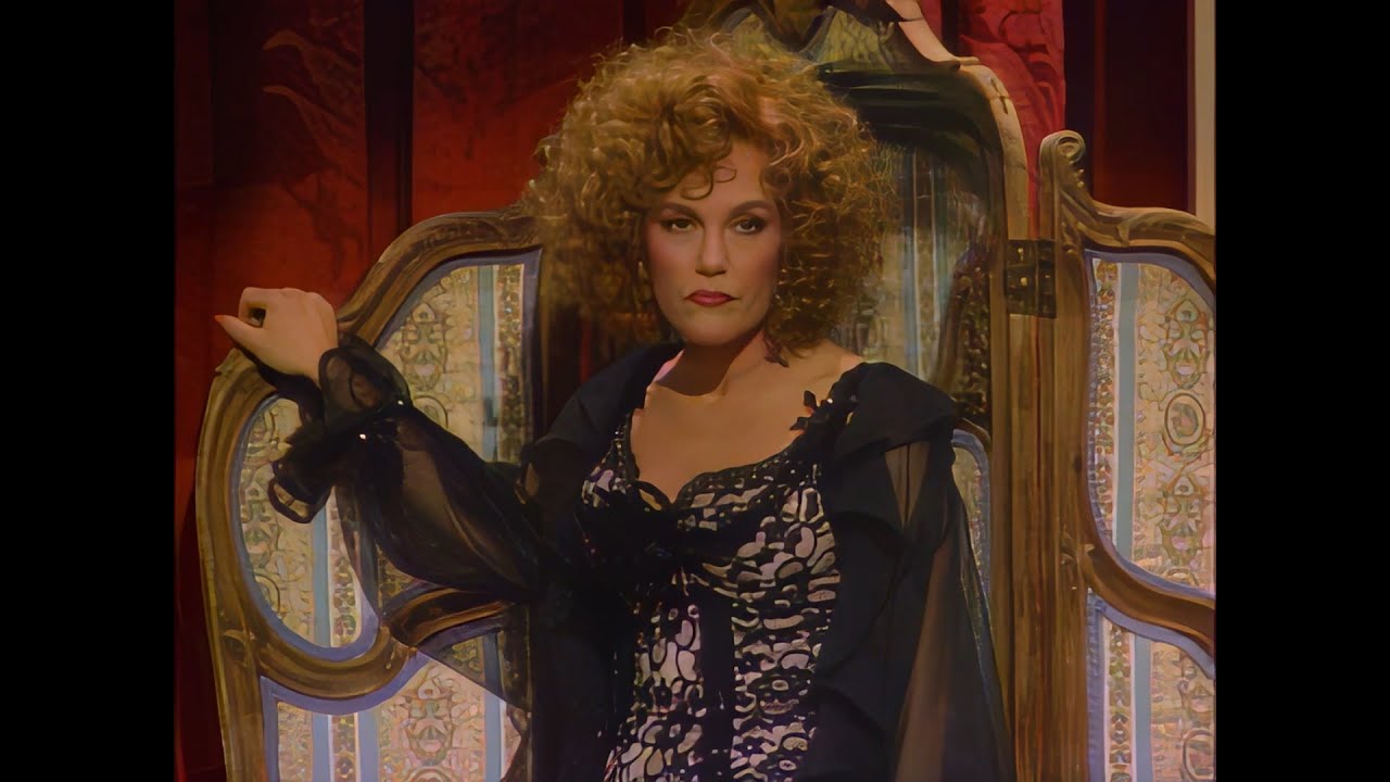 Comic Relief: Madeline Kahn as Lili Von Shtupp | 1986 | LD to 1080p ...