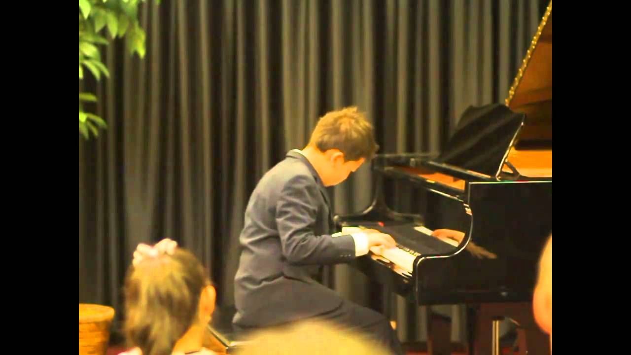 Edward Cai - Piano Recital 12-19-2010 - YouTube