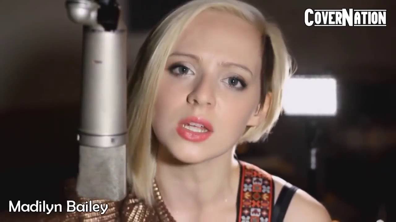 TOP 5 SEXY FEMALE YOUTUBE SINGERS - YouTube