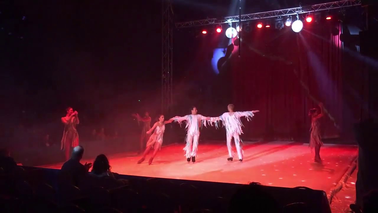 Circus on Ice 2019 - Figure ice skating ballet performance - YouTube