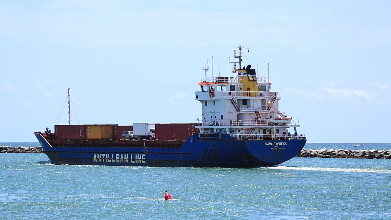 SARA EXPRESS Cargo Vessel - YouTube