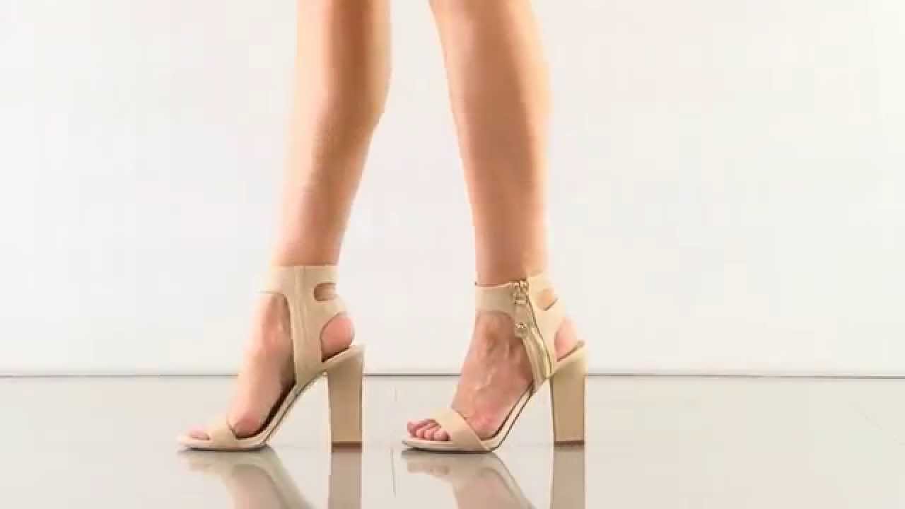 Brodi in Light Natural Lea Guess Shoes - YouTube