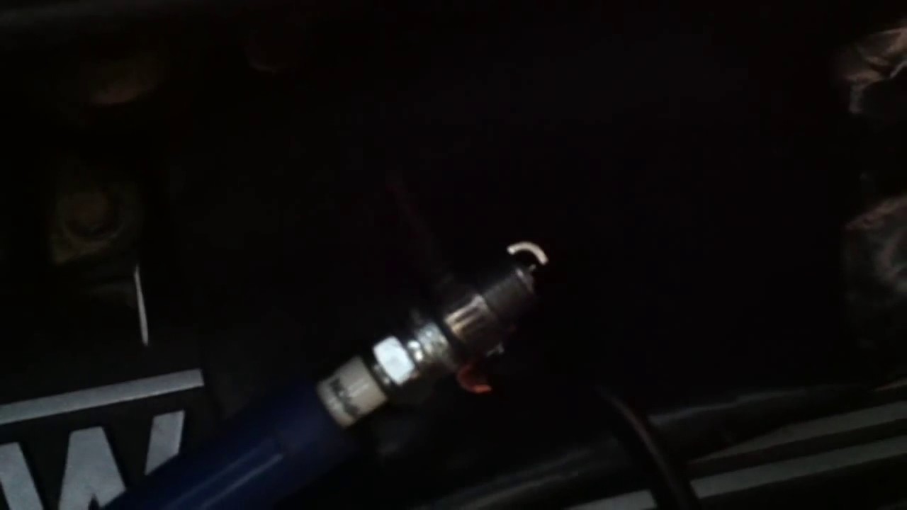 Plasma Spark Plug w Plasma Ignition Tungsten Electrode - YouTube