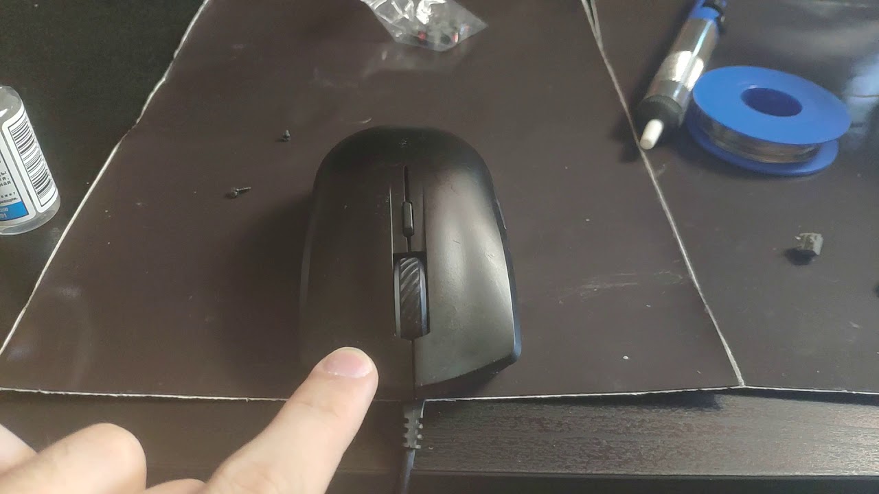 Comparing mouse silent switch - YouTube