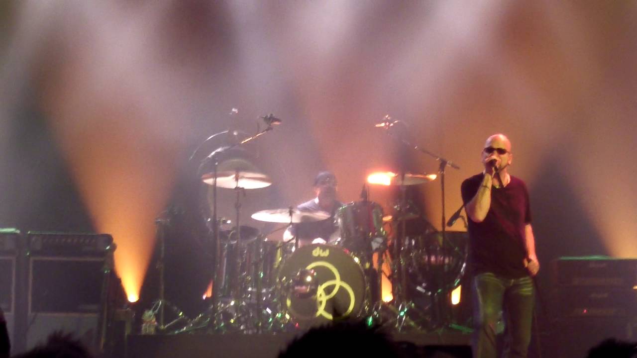 Night Flight (HQ audio) -Jason Bonham's Led Zeppelin Experience - YouTube