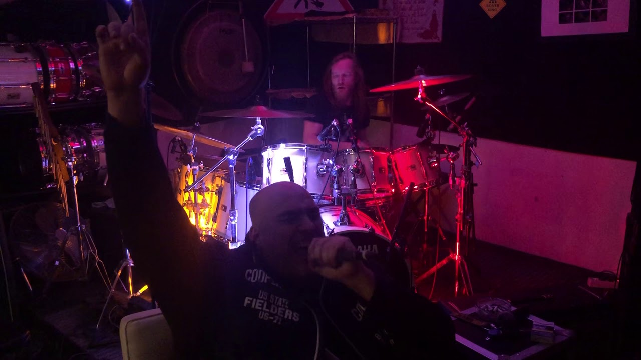 Próba utáni dilizés Sápi Géza barátommal - YouTube