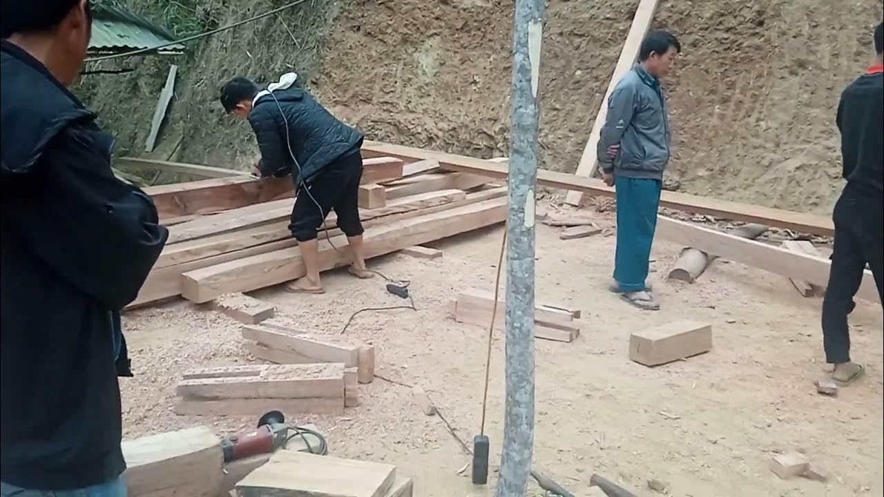 hnub no kuv mus nrog tub ua tsev lom zem kawg li os cov phooj ywg - YouTube