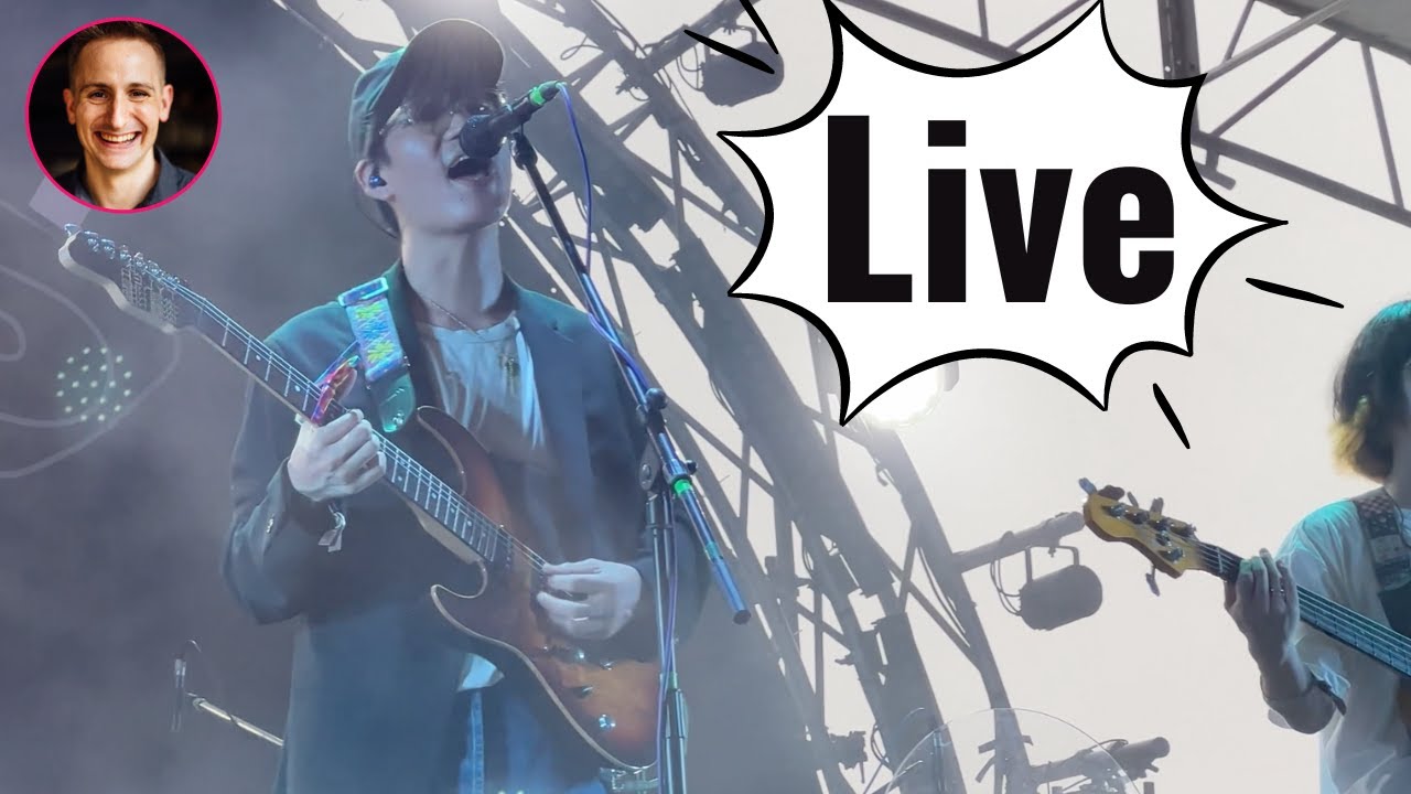 Safeplanet - กอดความเจ็บช้ำ (Carry) | Live performance @ Cat T-Shirt ...