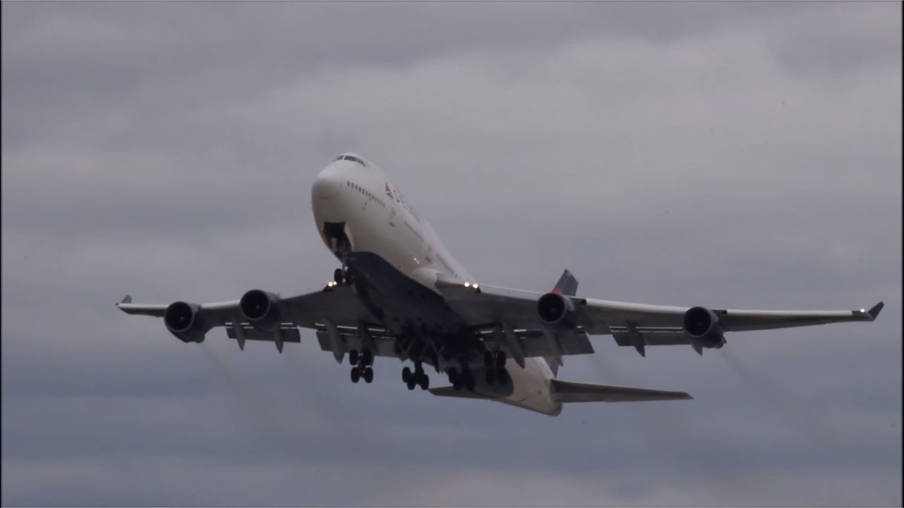 Last Delta 747 Flight to Tokyo from Detroit | N669US | HD Video - YouTube