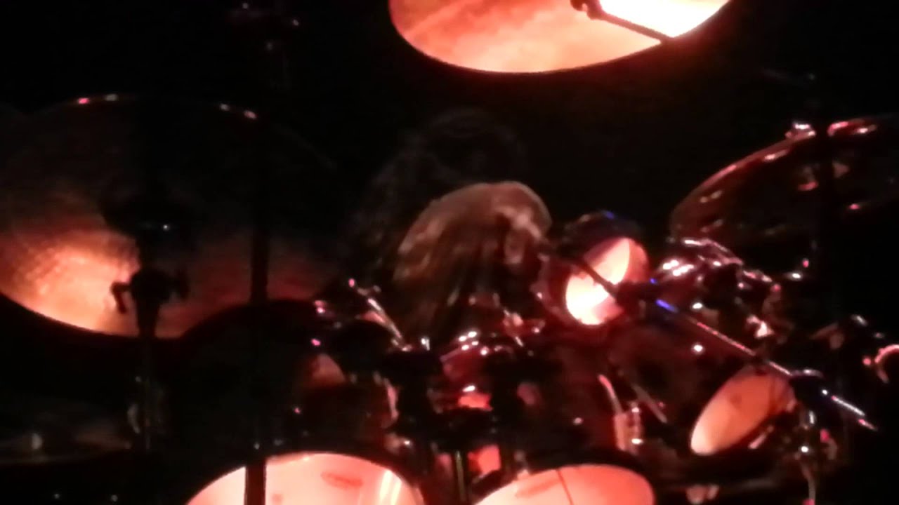 Living Colour Will Calhoun drum solo - YouTube