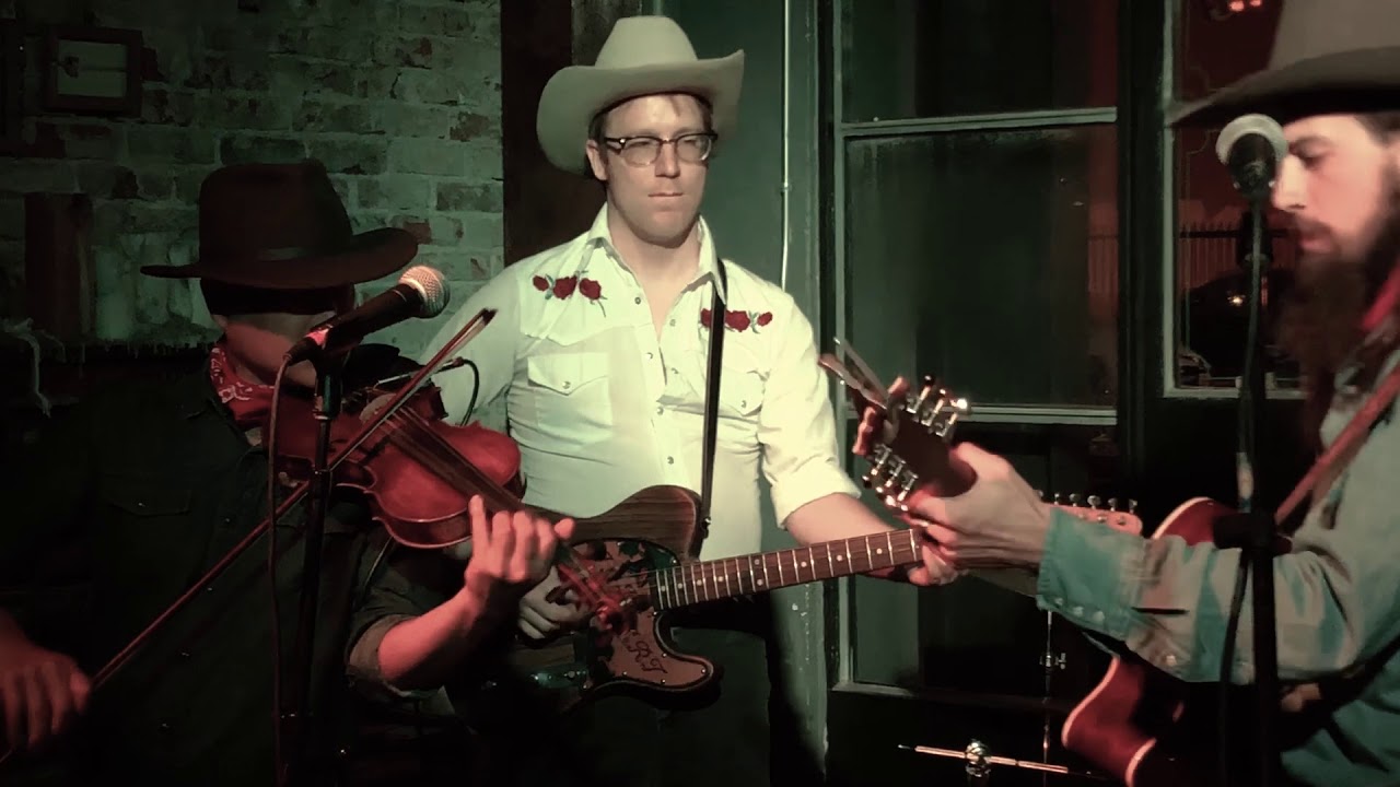 Nicholas Mudd at The Love Song Bar in downtown Los Angeles - YouTube