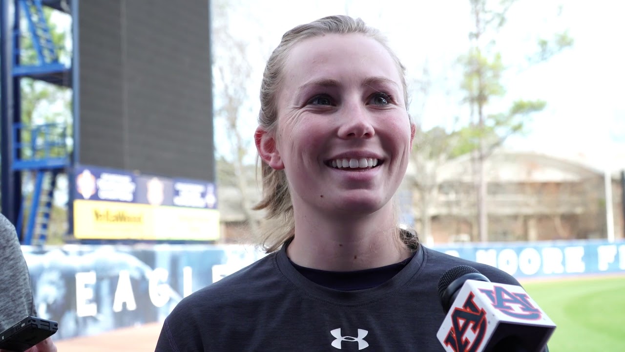 Auburn's Courtney Shea previews season opener - YouTube